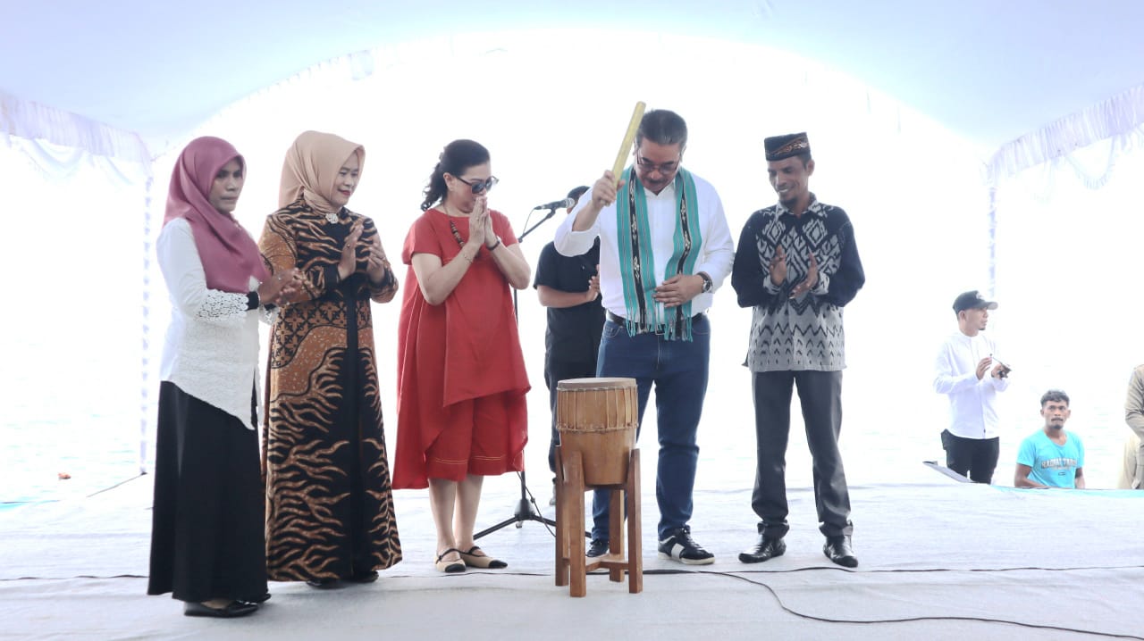 Buka Festival Hadrat Tapur dan Sai Pahari, Gubernur Harap Dikemas Jadi ...